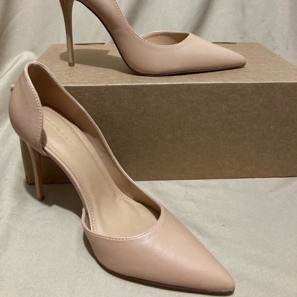 Truffle Collection | Shoes | New Truffle Collection Stiletto Heels In ...